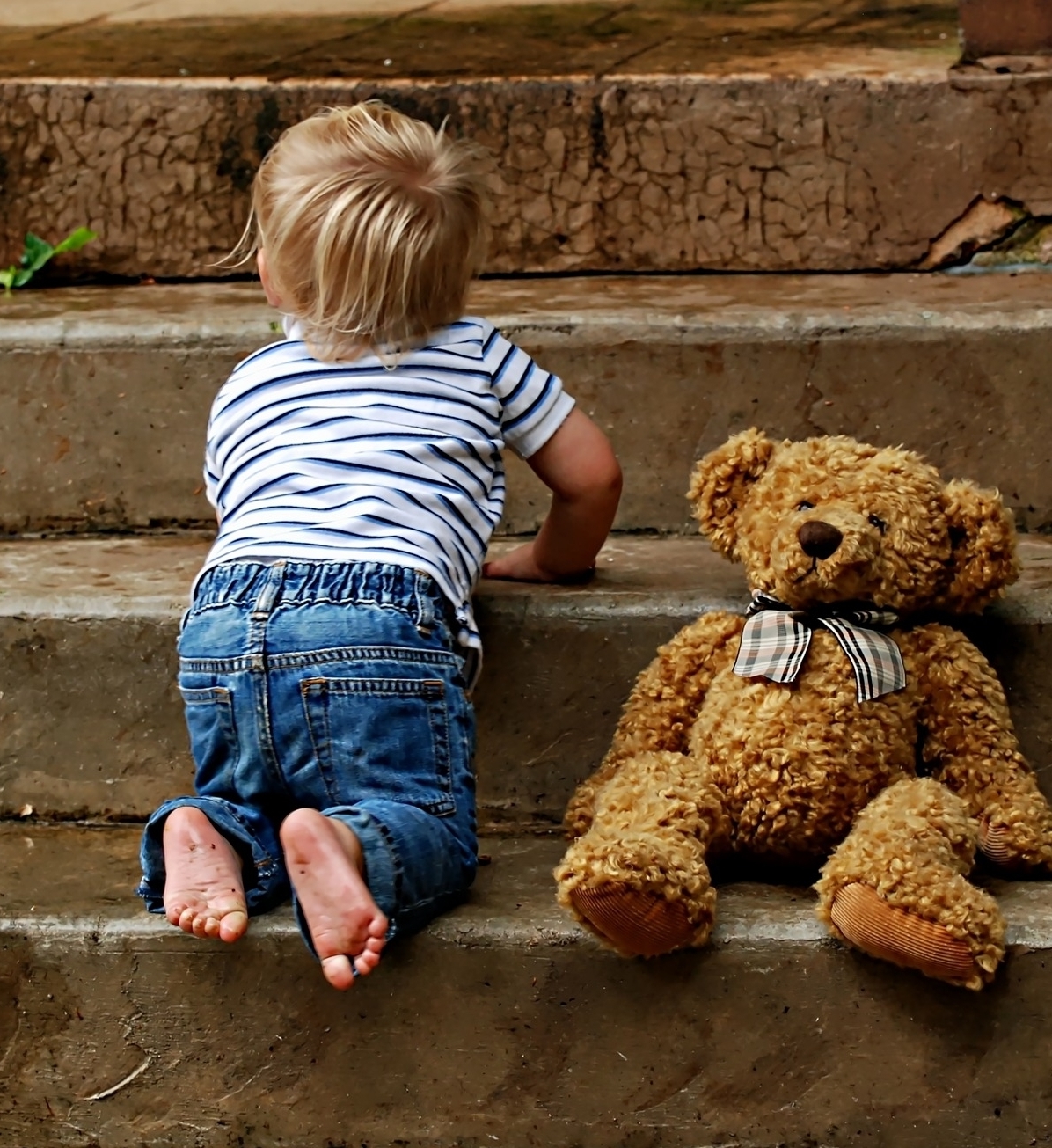 Ways to Develop Fine Motor Skills at Hoe | OT therapy Los Angele